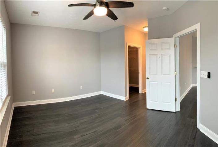 100 Fountain Pointe - Five Star Property Management